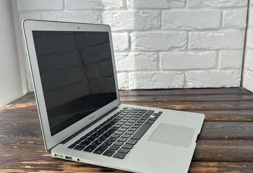 MacBook Pro 13inch 2018 i5/8гб/256гб