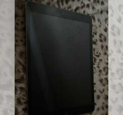 Apple iPad 8 10.2