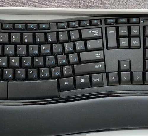 Клавиатура+мышь Microsoft Sculpt Comfort Desktop