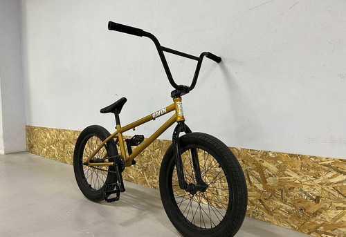 Трюковой велосипед BMX (20") TSB Raven