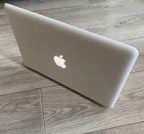 Apple macbook air 2010