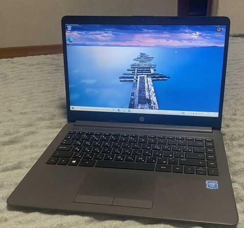 14" HP HP 240 G8, Celeron, RAM 4 ГБ, 128 ГБ, Intel UHD Graphics 600