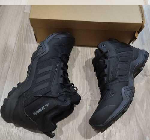 41-45 осенние кроссовки Adidas Terrex Gerotex