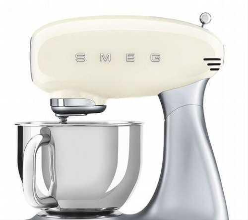 Миксер планетарный Smeg SMF02, кремовый