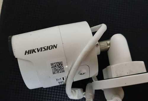 IP Видеокамера Hikvision