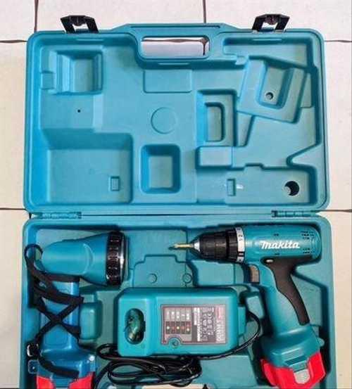 Шуруповерт Makita 6271D в кейсе