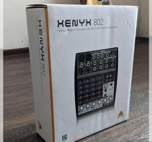 Микшерный пульт behringer 802- новый