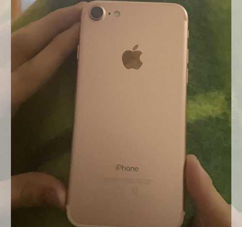 iPhone 7, 32 ГБ