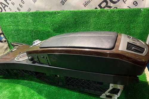 Подлокотник Bmw 7-Series E65 N62B44 2002