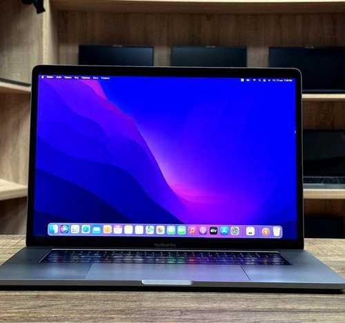 Apple Macbook PRO 15 2016 core I7