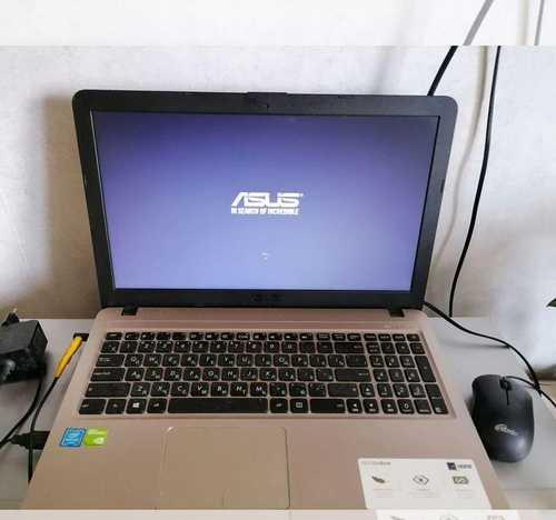 Ноутбук asus vivobook