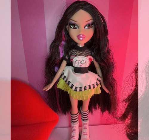 Кукла bratz jade iconz