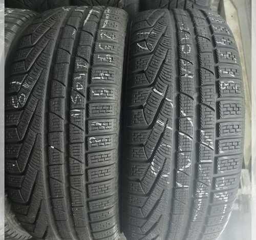 Pirelli Winter Sottozero 240 Serie II 235/45 R18