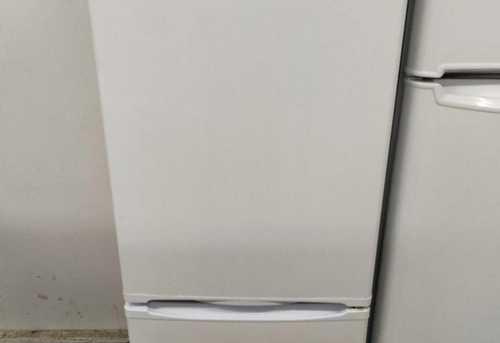 Холодильник "Indesit" бу с гарантией