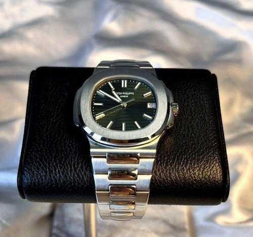 Часы мужские Patek Philippe nautilus green dial