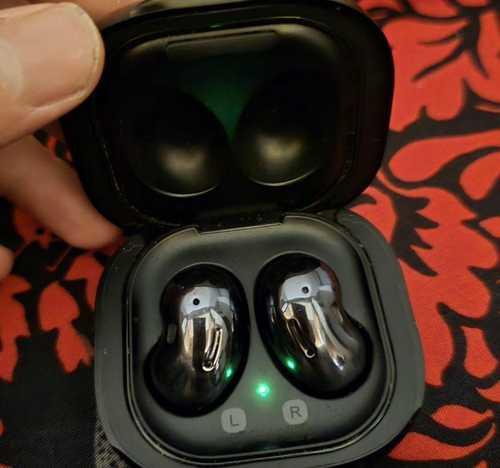 Samsung galaxy buds live