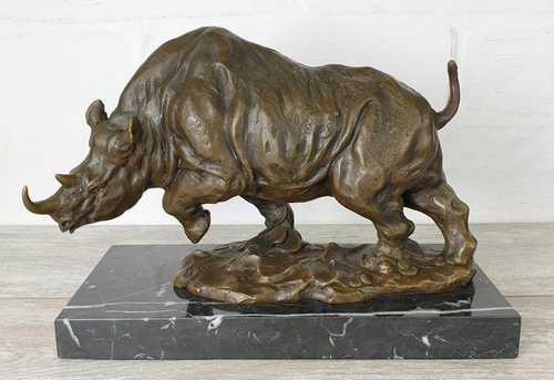 Статуэтка "Носорог (крупный)