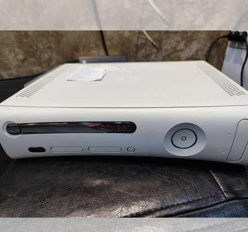 Xbox360 (160gb   LT   Freeboot)