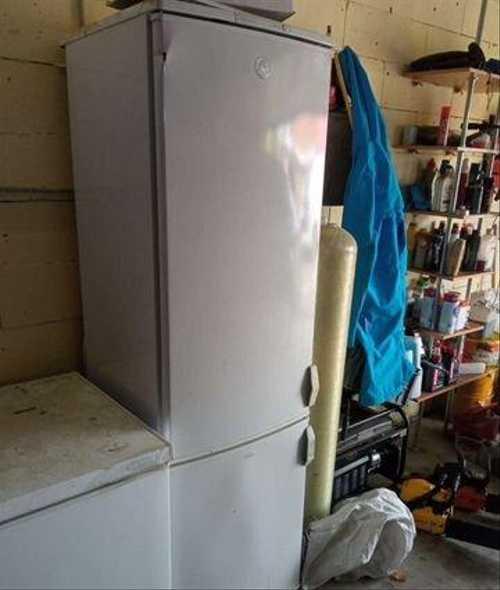 Холодильник бирюса 228 c3