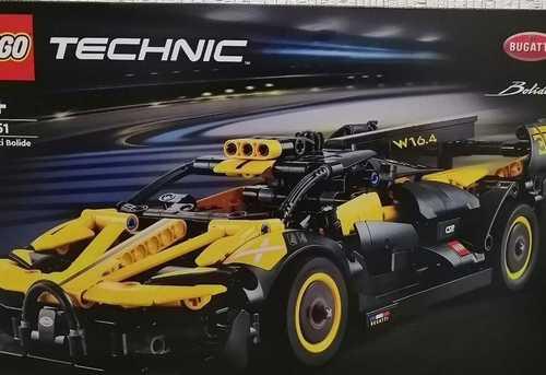 Lego Technic 42151, Bugatti bolide, 905 дет