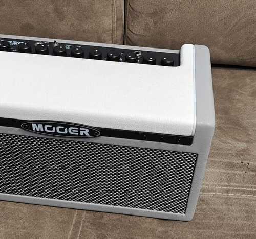 Комбоусилитель Mooer SD30i