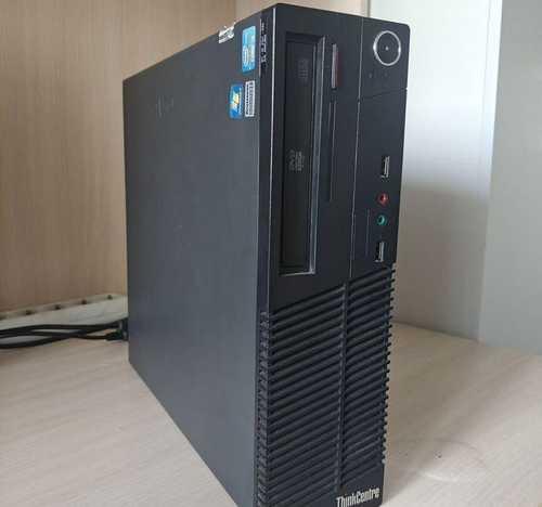 Lenovo Core i7 (Xeon) / 8 GB / GT 710