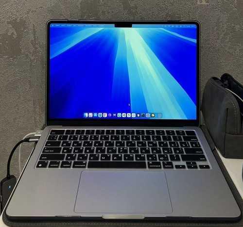 Macbook air 13 m2 8 512