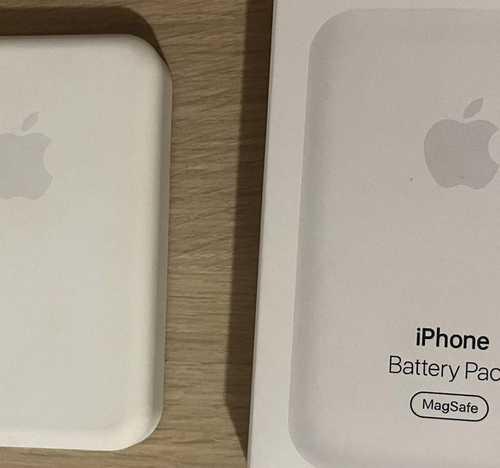 Внешний аккумулятор Apple MagSafe Battery Pack