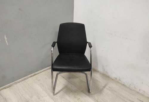 Кресло конференц (кожа/хром) б/у 12185