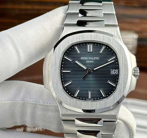 Часы Patek Philippe Nautilus 5711/1A-010 Blue