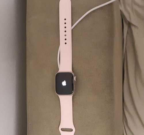 Apple watch series 9 41mm pink