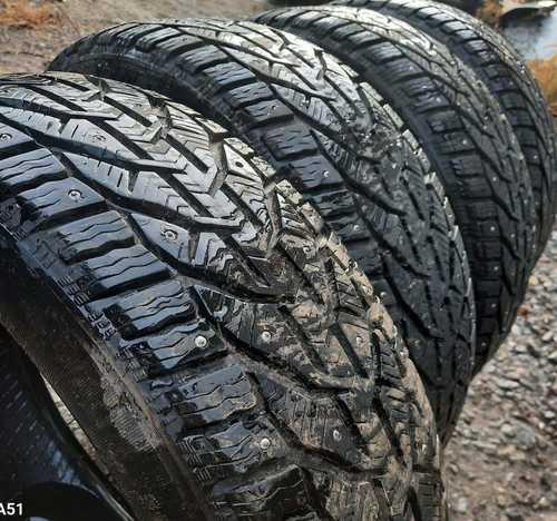 Achilles 868 All Seasons 205/65 R16