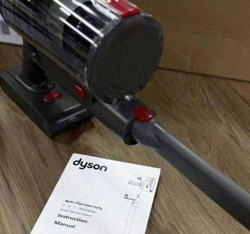 Аккумуляторный пылесос Dyson