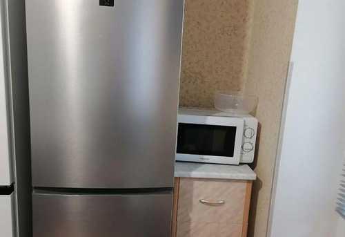 Продажа холодильников б/у Haier