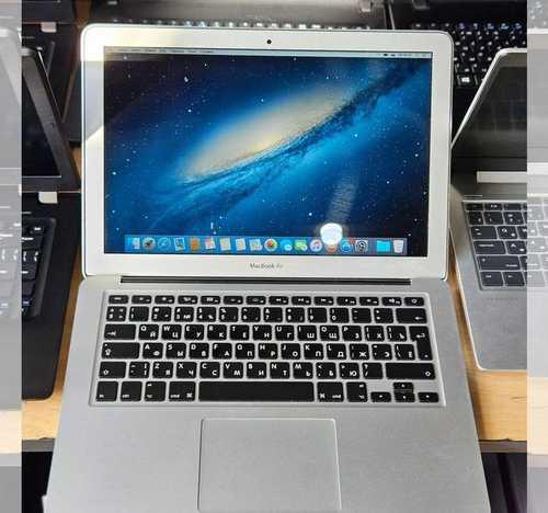 Ноутбук Apple MacBook Air 13