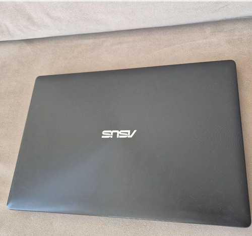 Ноутбук asus X553M