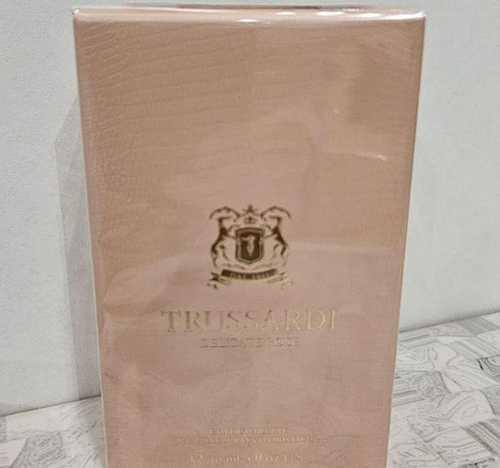 TrussardiDelicate Rose 30мл женская оригинал