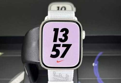 Apple Watch Series 7 Nike 45mm