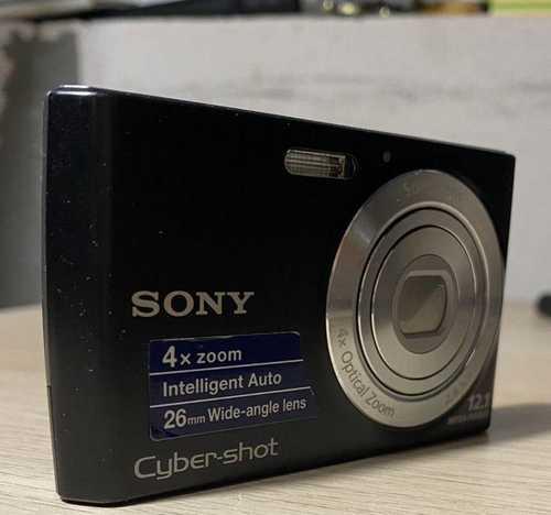 Цифровой фотоаппарат Sony Cuber-Shot