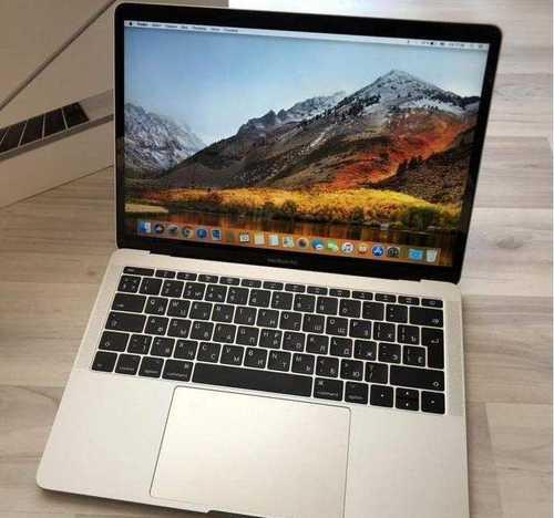 Apple macbook pro 13 2017 256gb