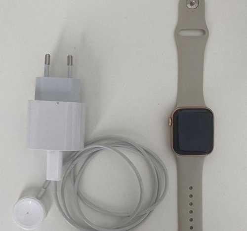 Apple Watch SE (40)