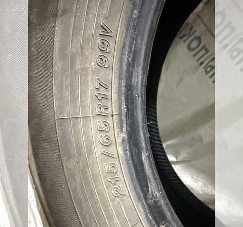 Yokohama BluEarth AE50 215/65 R17