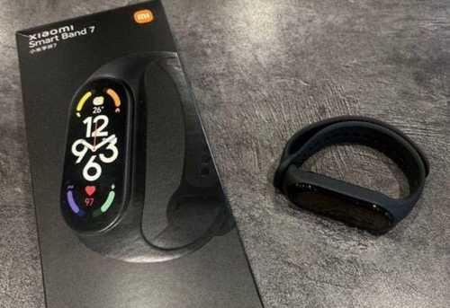 Фитнес-браслет Xiaomi Mi SMART Band 7