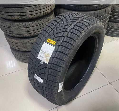 Pirelli Ice Zero FR SUV 255/50 R19 107T