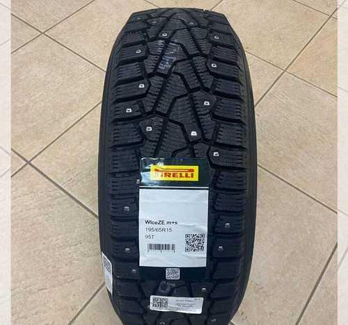 Pirelli Winter Ice Zero 195/65 R15 95T