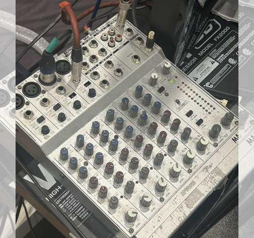 Микшерный пульт behringer eurorack mx 802a