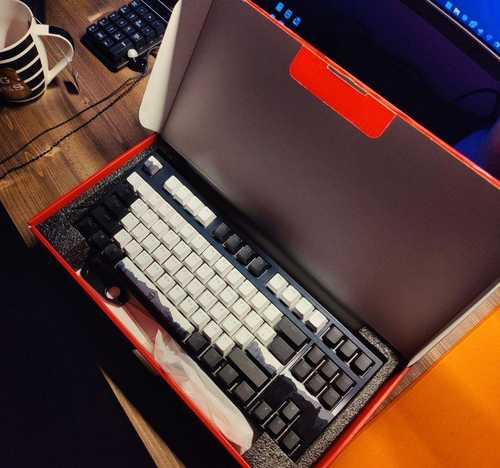 Механическая клавиатура red square keyrox tkl