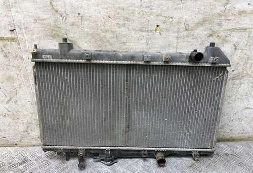 Радиатор охлаждения двигателя Toyota Carina E
