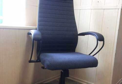 Компьютерное офисное кресло ткань серое