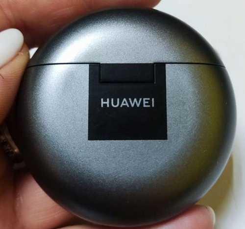 Беспроводные наушники Huawei FreeBuds 4